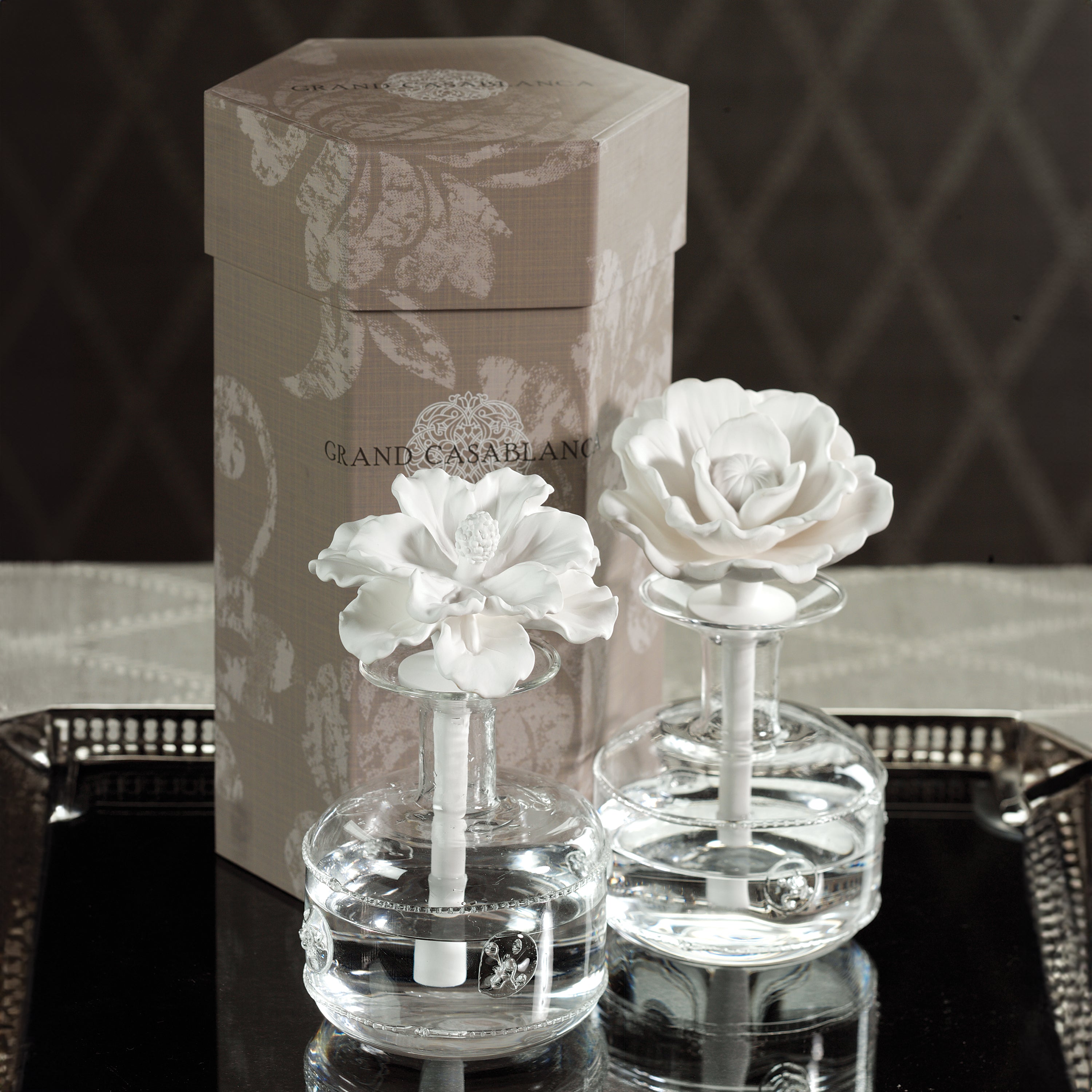 Zodax Grand Casablanca Porcelain Diffuser, White Hibiscus – Design Shop ...