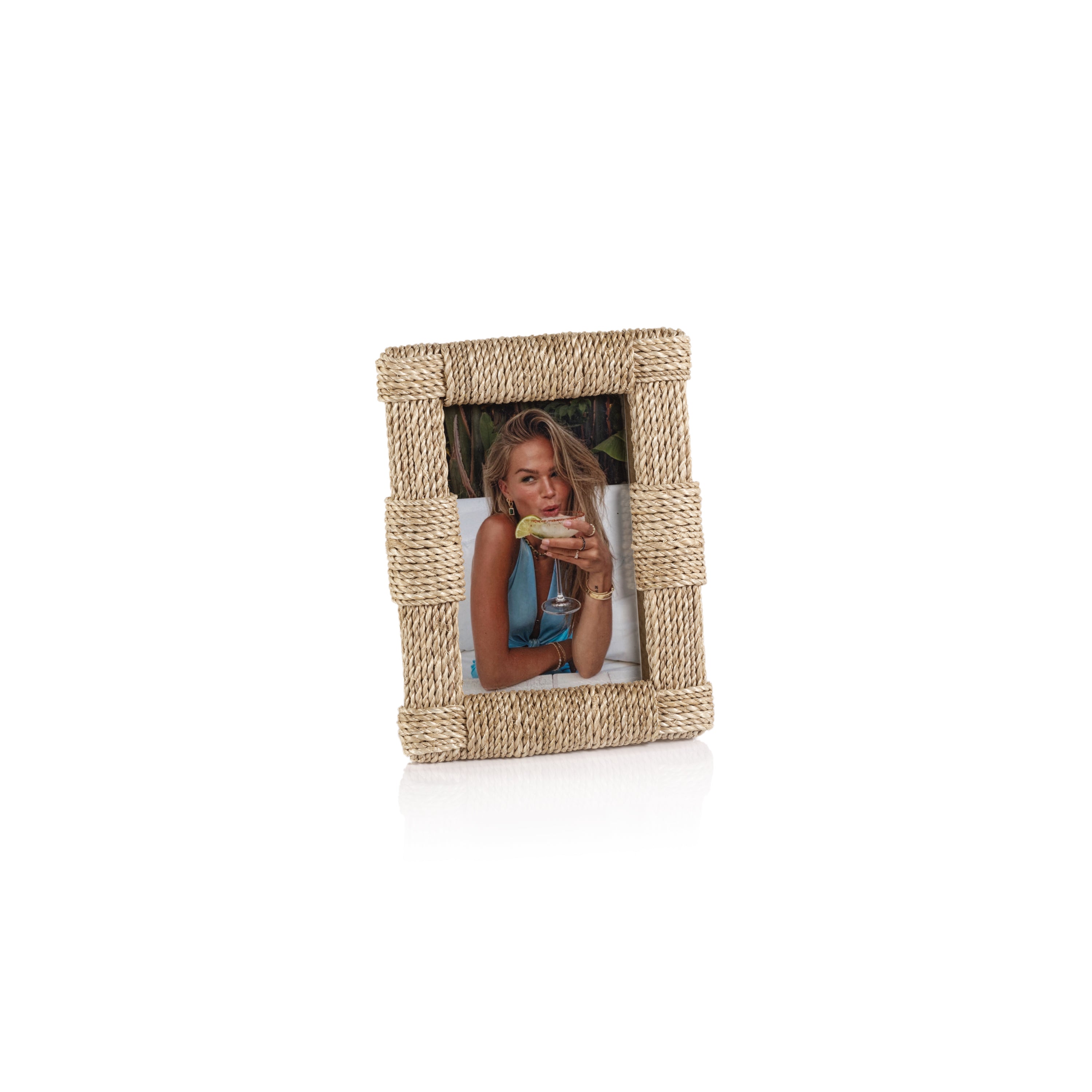 Zodax Faenza Abaca Rope Photo Frame, 4" x 6" – Design Shop By Shell