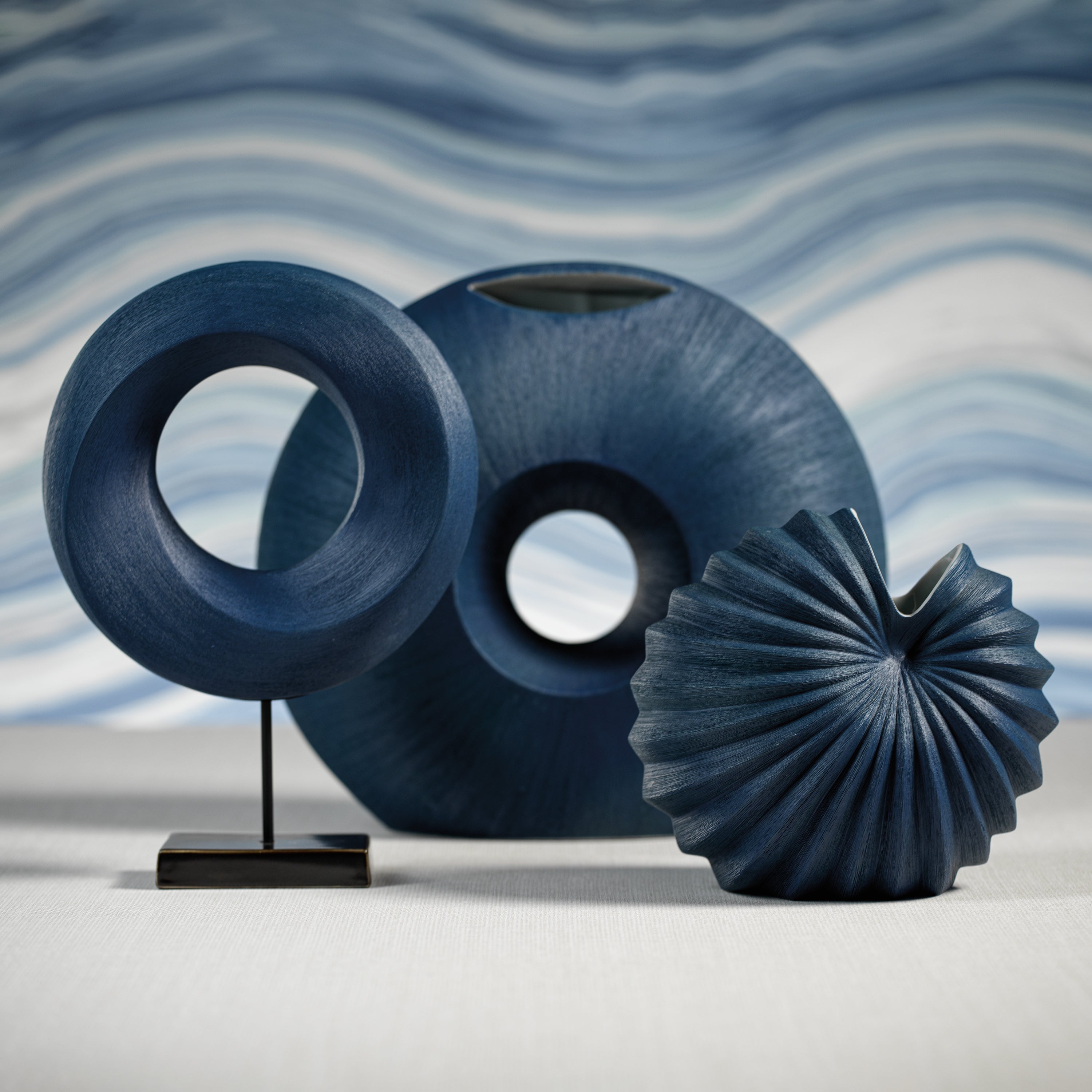 Zodax Blue Water Shell Porcelain Vase – Design Shop By Shell
